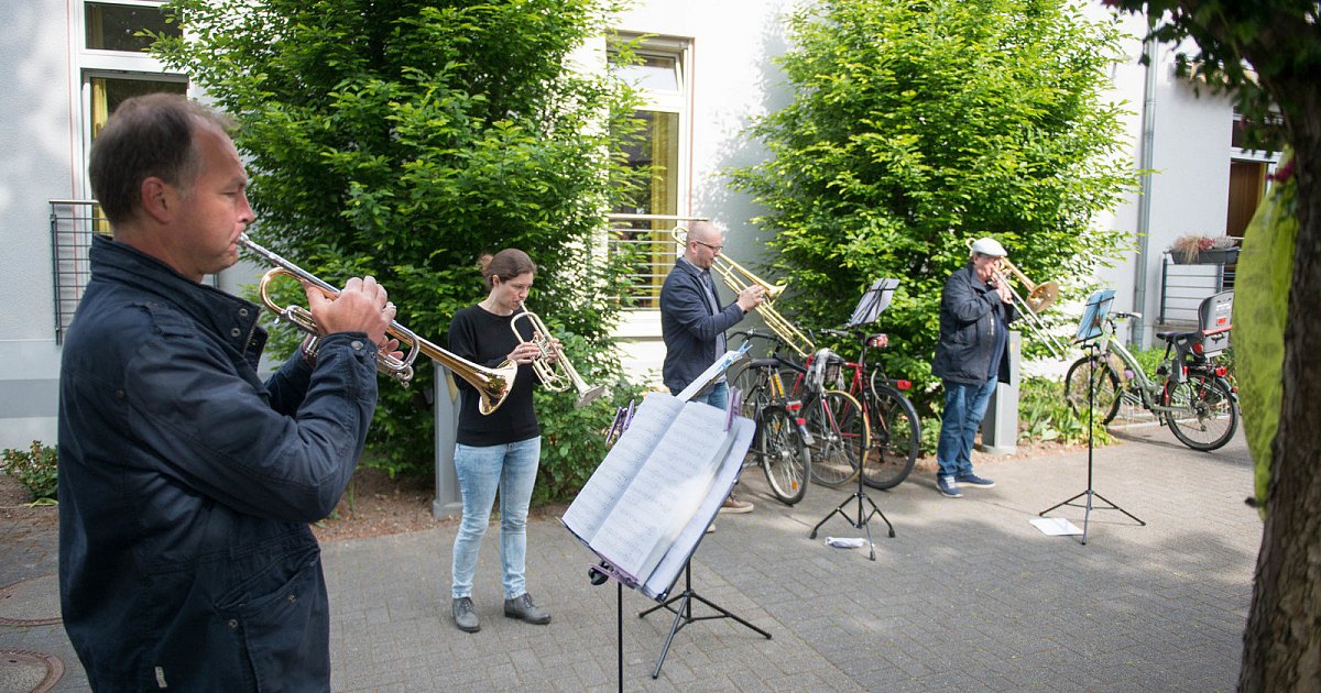 Klingende Grüße vom NWD-Bläserquartett für Seniorenheime | nw.de