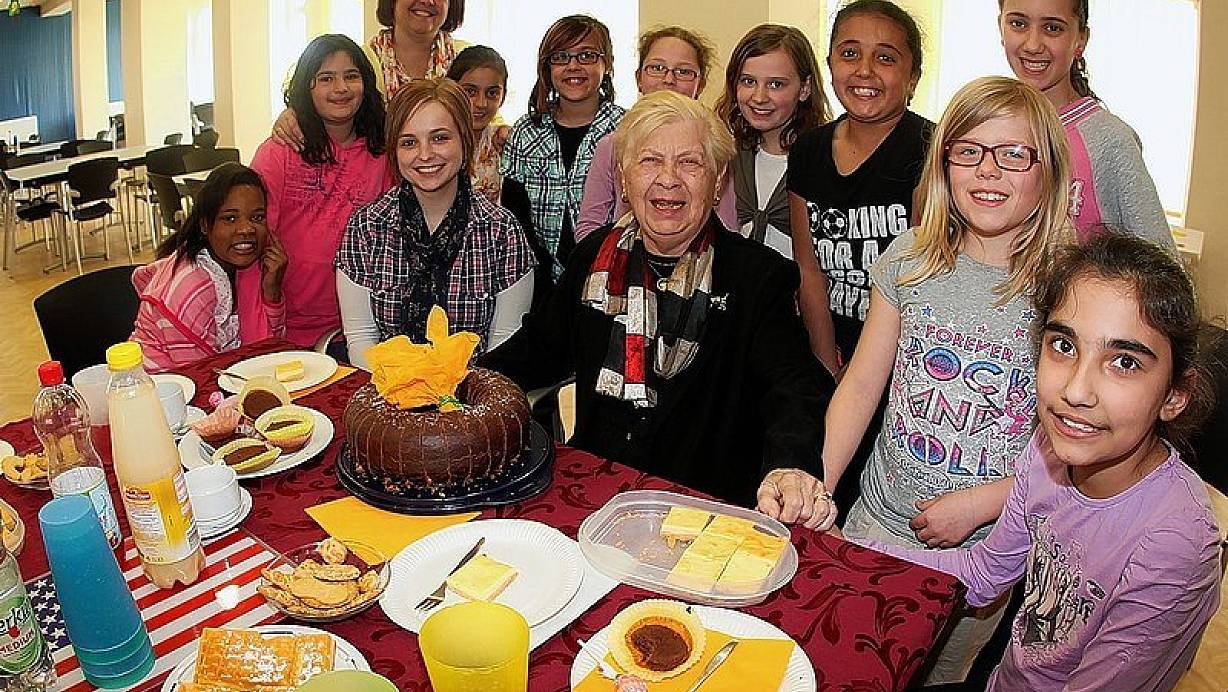 Besuch von Oma Amiland | nw.de