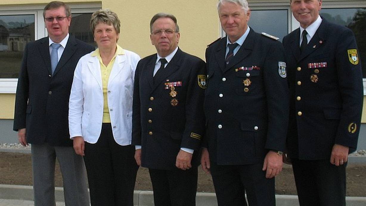 Ehrenkreuz für Josef Föckel | nw.de