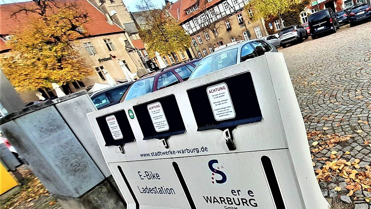 An diesen Standorten gibt es in Warburg Ladestationen für E-Autos | nw.de